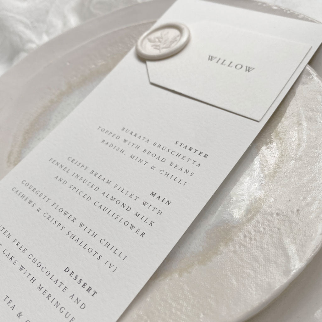 White Wedding Menu with Name Tag – Lilac & White