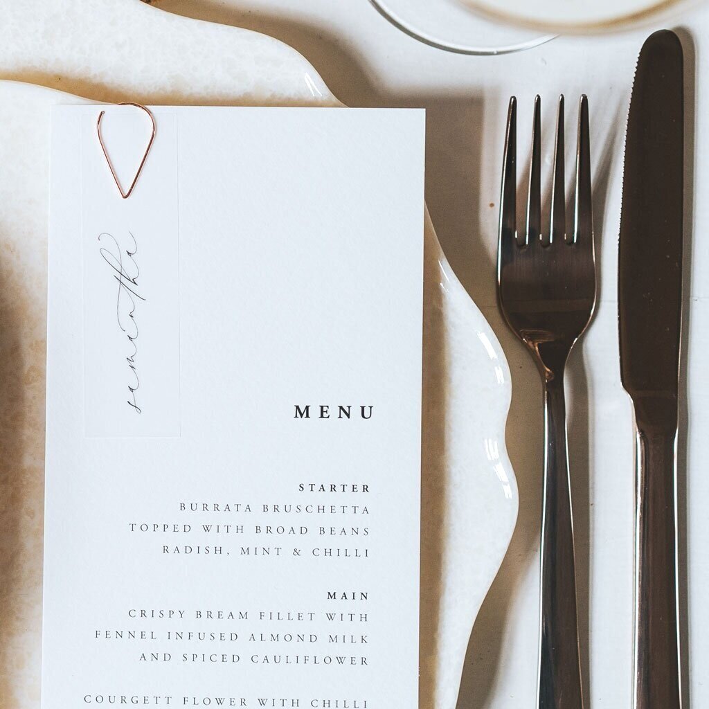 Samantha Menu with Vellum Name Tag – Lilac & White