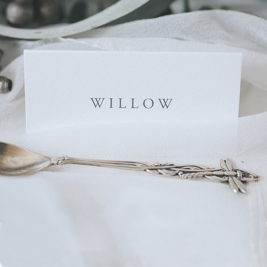Willow Place Cards – Lilac & White